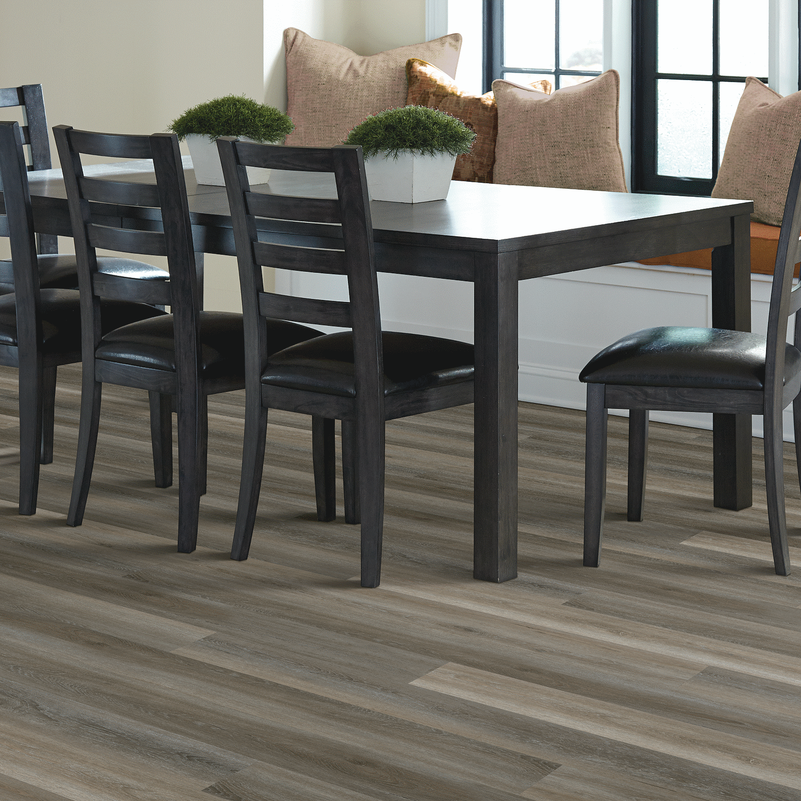 Mohawk SolidTech Select - Discovery Ridge - Smoked Oyster | DRS21-980