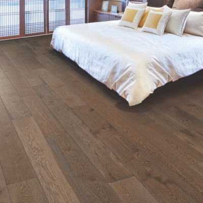 Mohawk - Modern Classics - Tree Bark Oak | WEM01-24